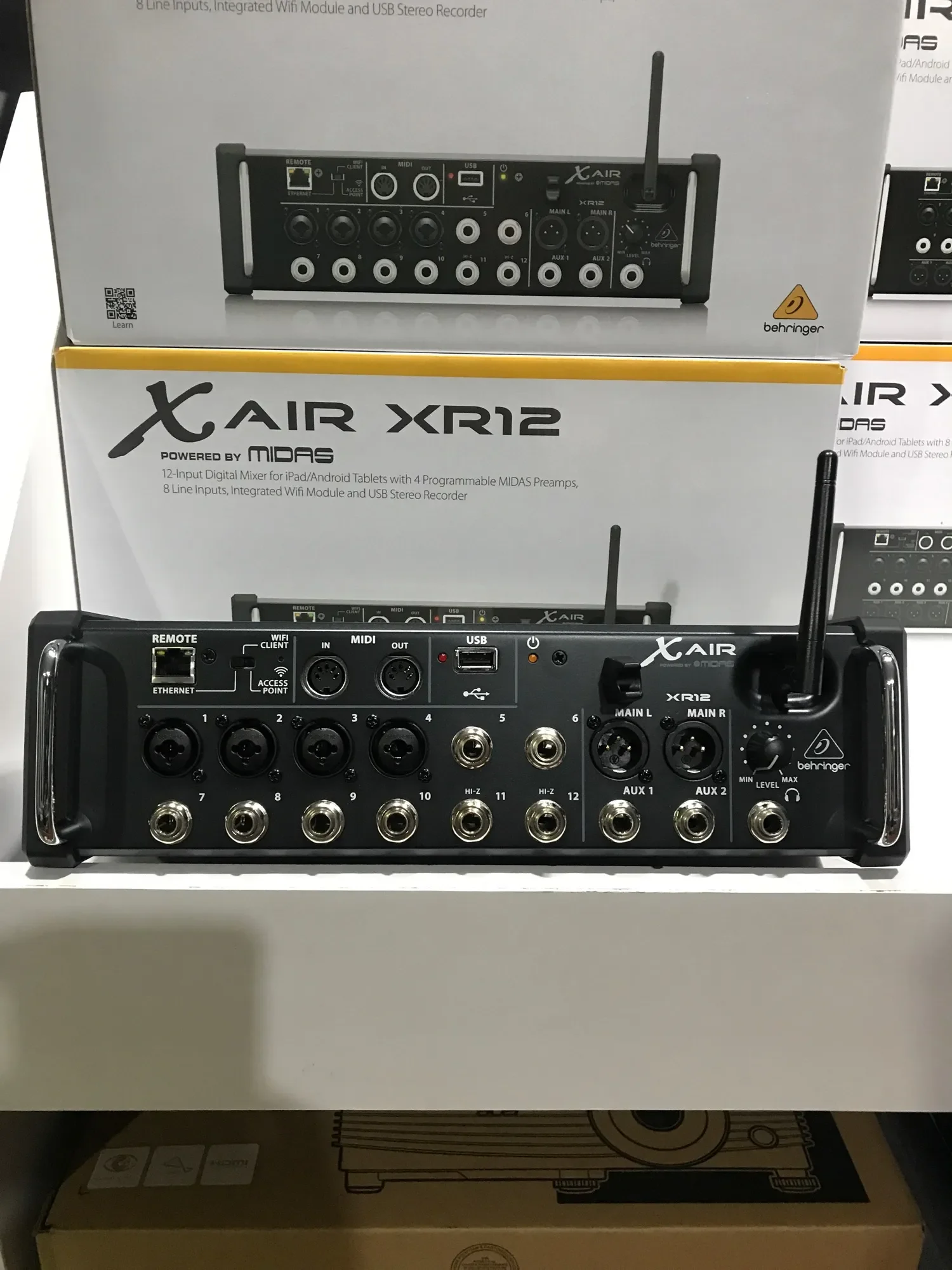 มิกเซอร์ดิจิตอล Behringer XAIR XR12 ของแท้ 100% แถมสายสัณญาณcm2เส้นยาว ...